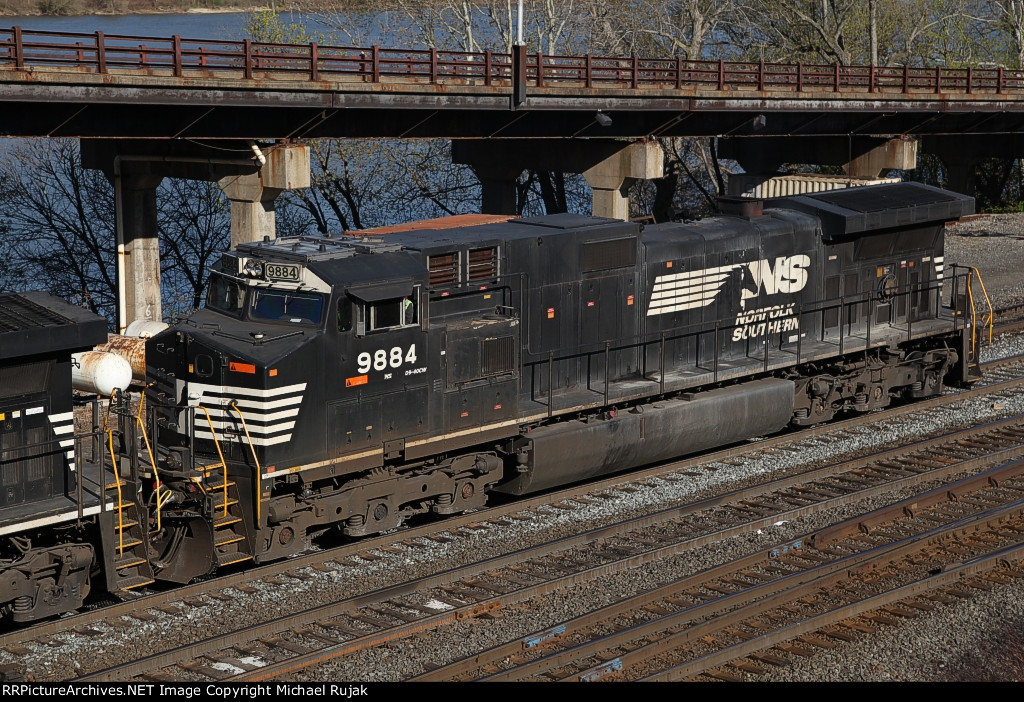 NS 9884